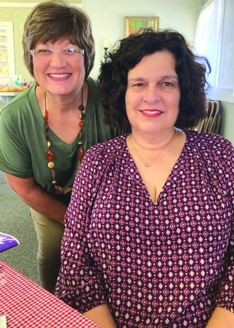 winbury club meets at Mcvea home | The Era-Leader